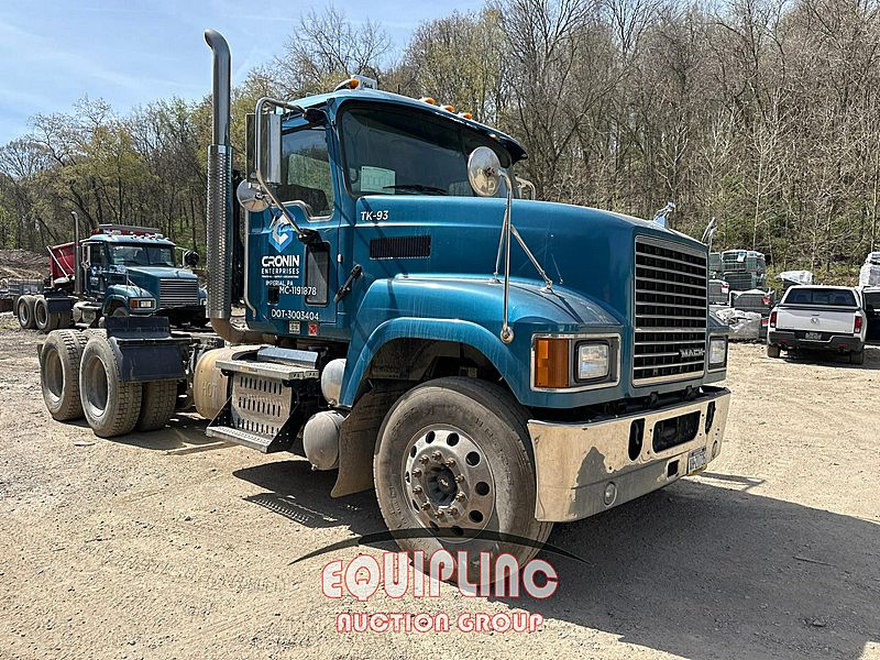 2015 Mack Pinnacle CHU613 For Sale | Day Cab | #AJJ021613