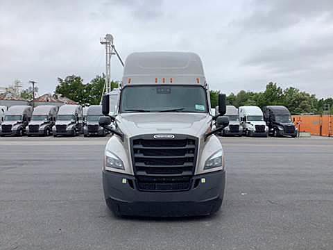 2023 Freightliner Cascadia For Sale | 72" Sleeper | #53991