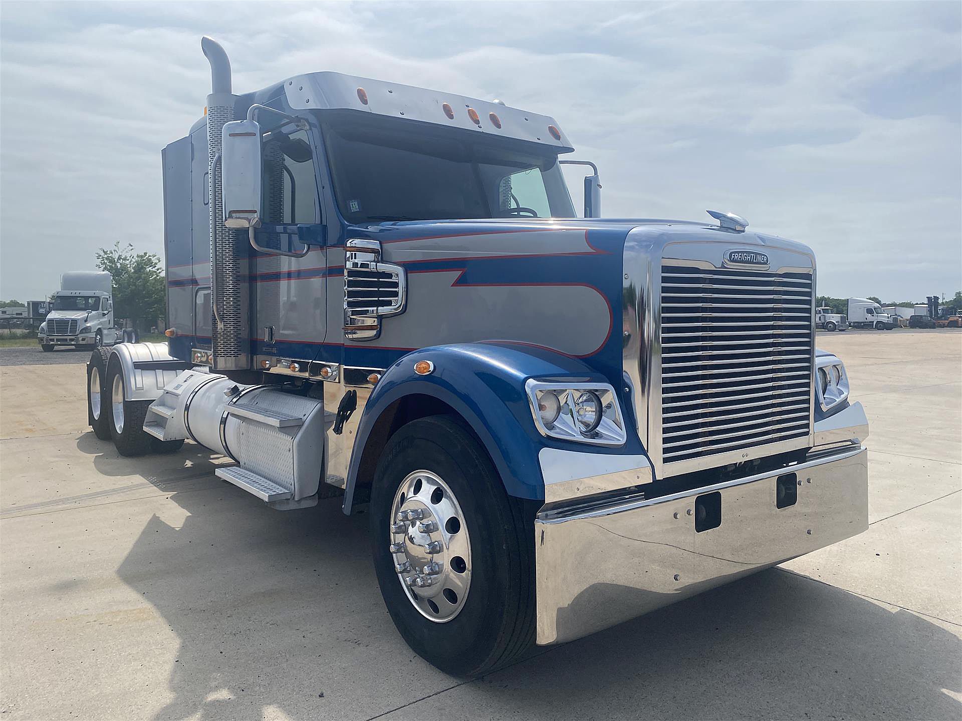 2015 Freightliner Coronado For Sale | Sleeper Truck | #14367