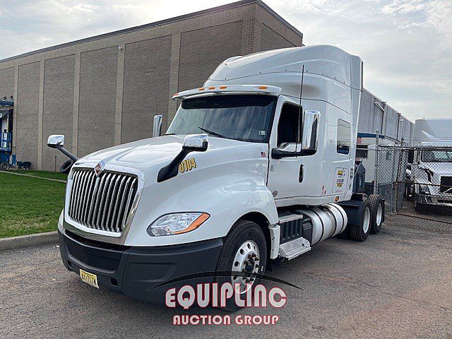 2018 International LT65 SLEEPER TRUCK For Sale | 70" Sleeper | #CTK439922