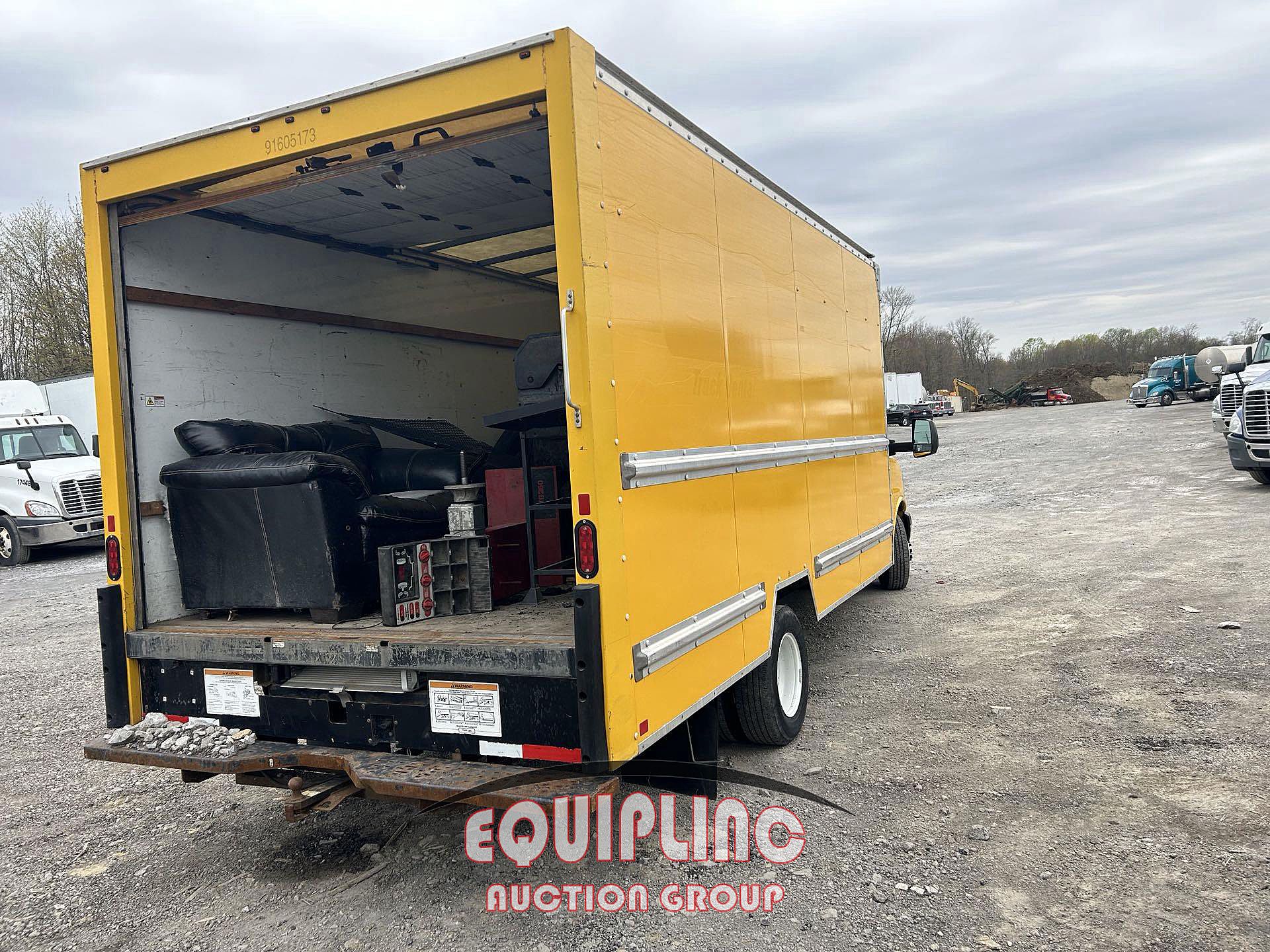 2017 GMC SAVANA 14 FT BOX TRUCK (For Sale) | 14' Box | #CF905804