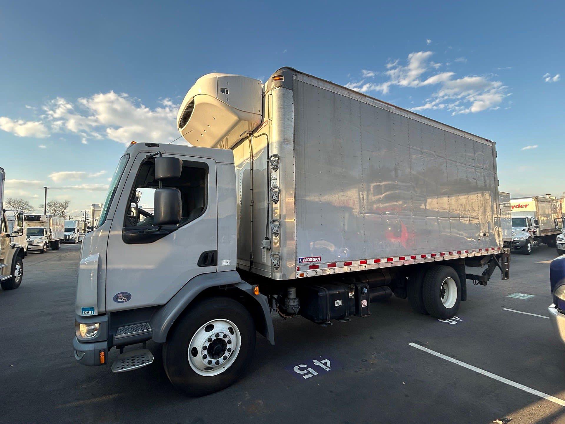 2016 Kenworth T270 For Sale | 20' Box | #647532