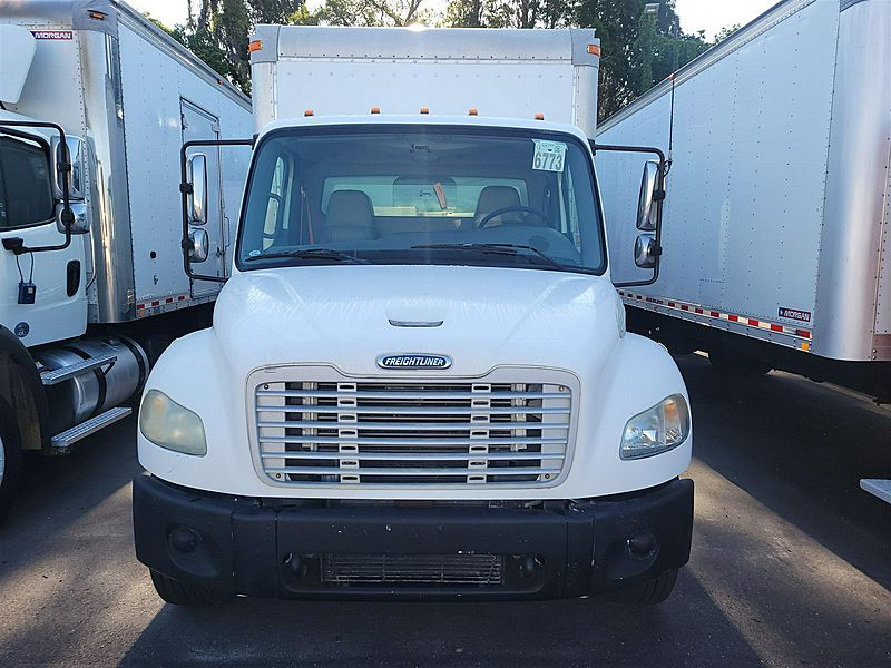 2007 Freightliner M2 106 For Sale | Day Cab | #367786