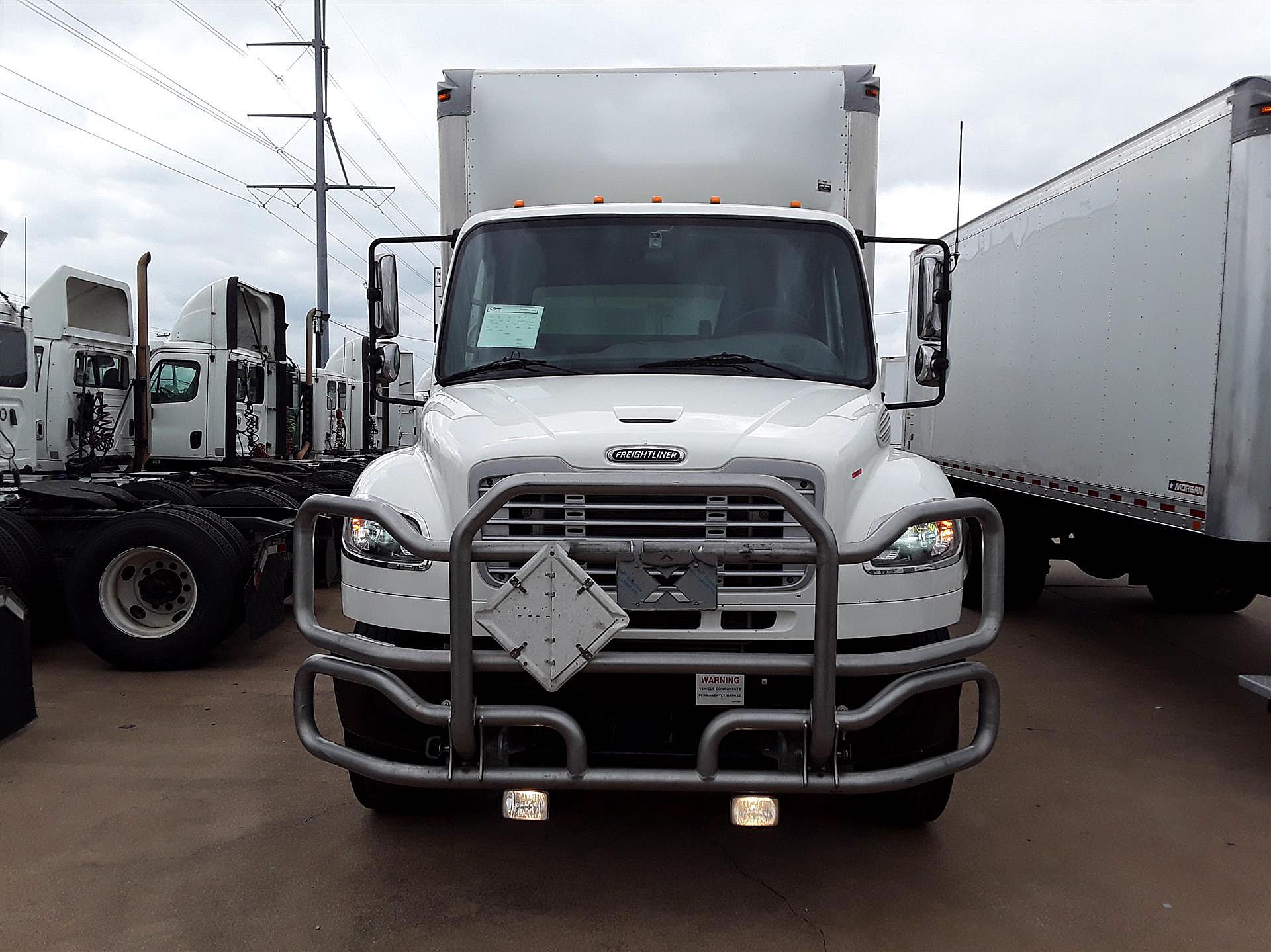 2020 Freightliner M2 106 (For Sale) | Day Cab | #270261