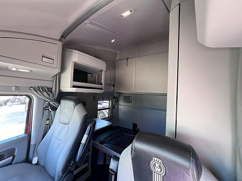 2020 Kenworth T680 (For Sale) | 76" Sleeper | #8679312