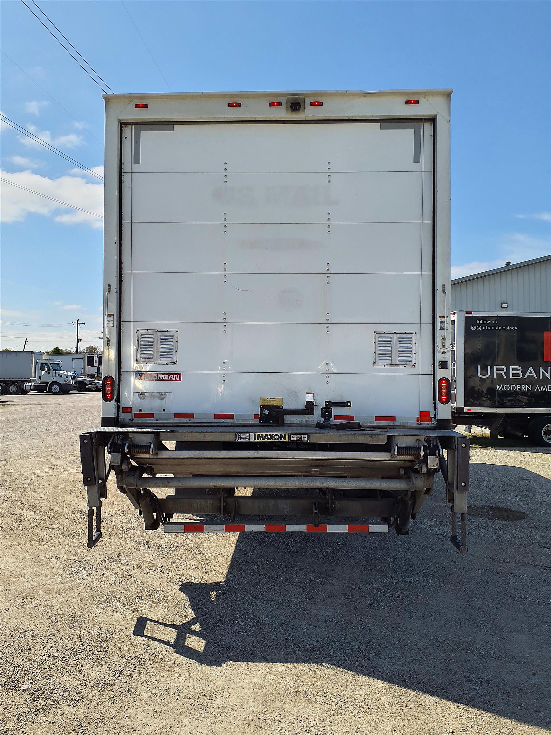 2019 Freightliner M2 106 (For Sale) | Day Cab | #876860