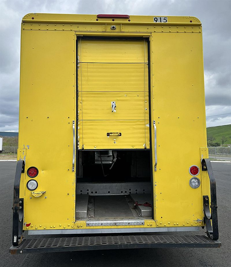 2017 Freightliner MT-55 WALK-IN For Sale | Day Cab | #664892