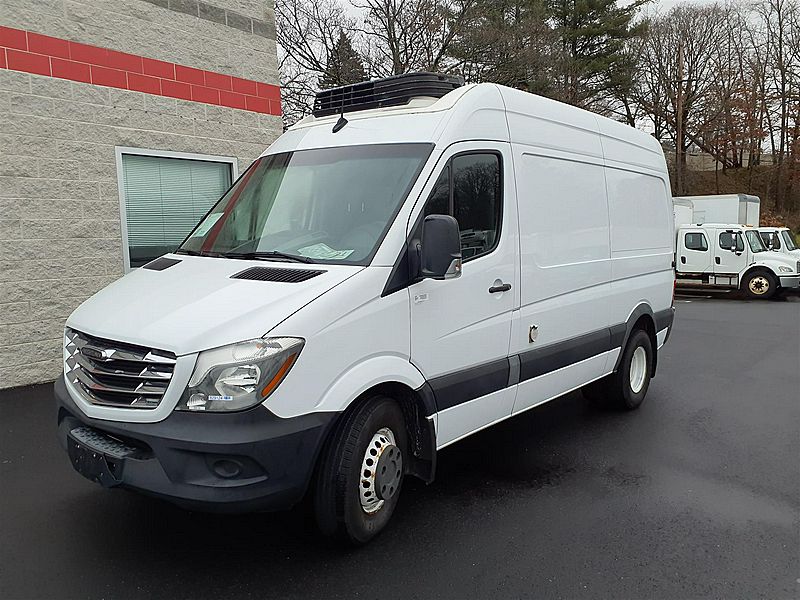 2018 Mercedes-Benz SPRINTER 3500 (For Sale) | Day Cab | #829124