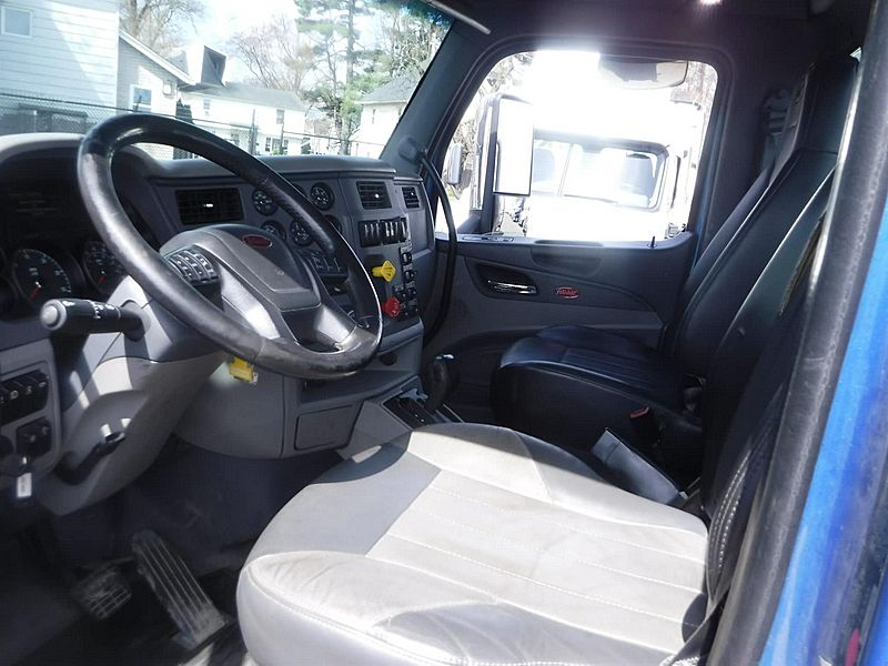2017 Peterbilt 579 For Sale | Day Cab | #667480