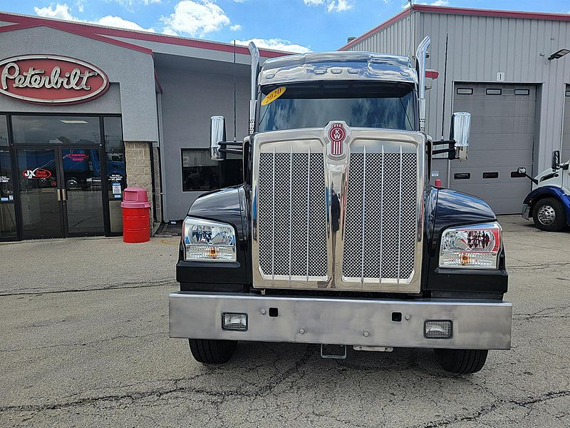 2020 Kenworth W990 For Sale | 76" Sleeper | #8679304
