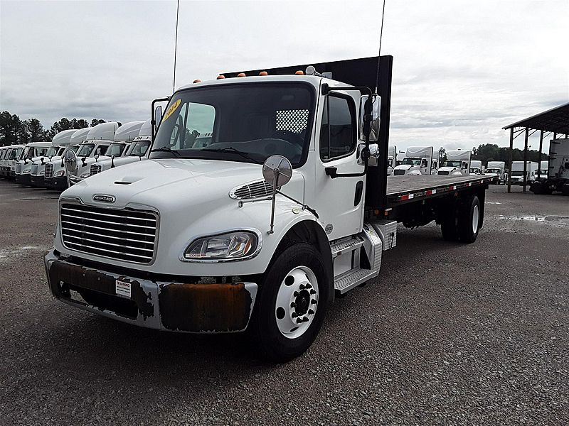 2014 Freightliner M2 106 (For Sale) | Day Cab | #533698