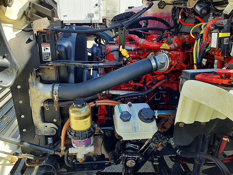 2018 Freightliner M2 106 For Sale | Day Cab | #783717