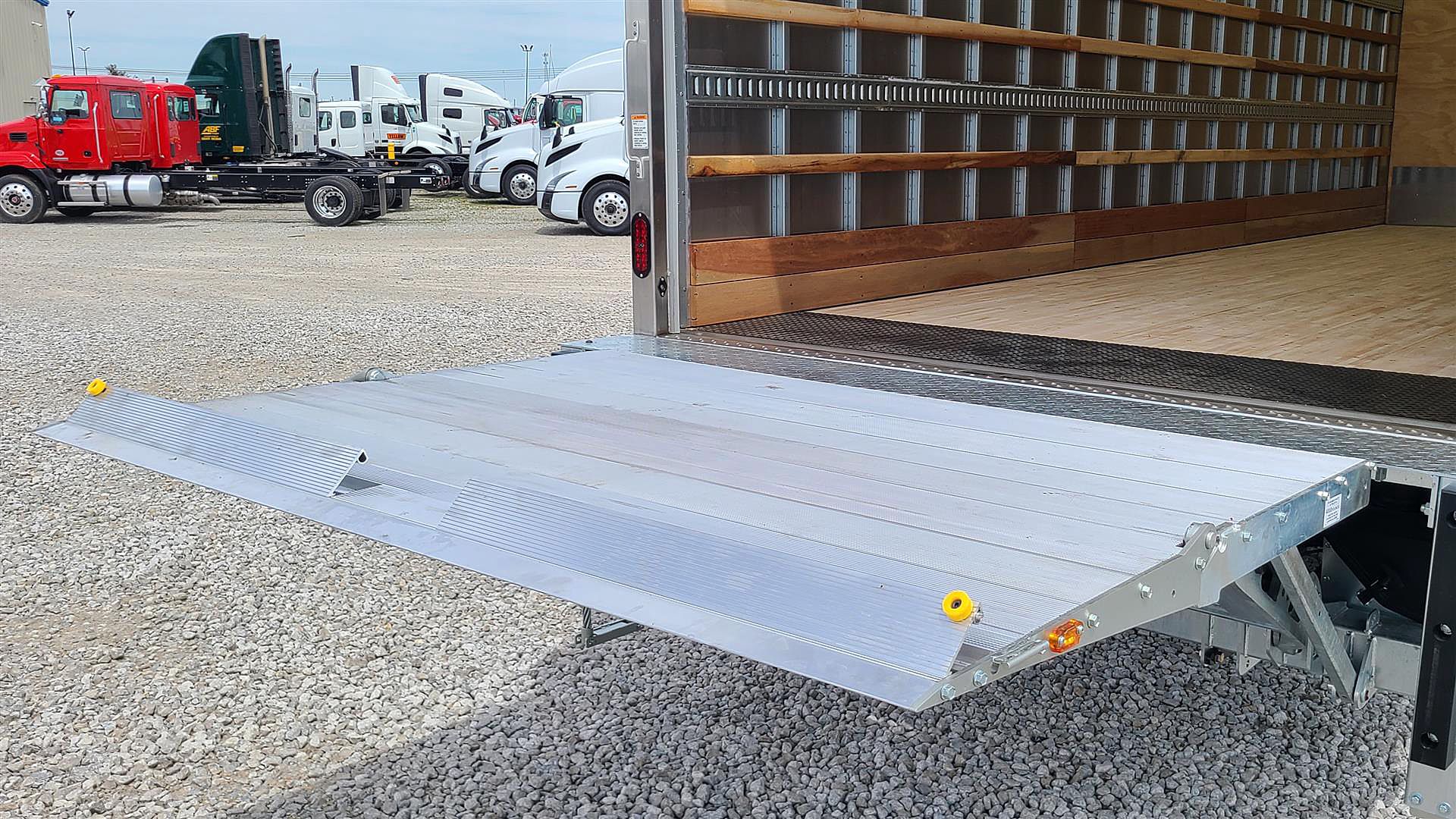 2025 Hino L-SERIES L6 For Sale | Crew Cab Sleeper | #HT50014