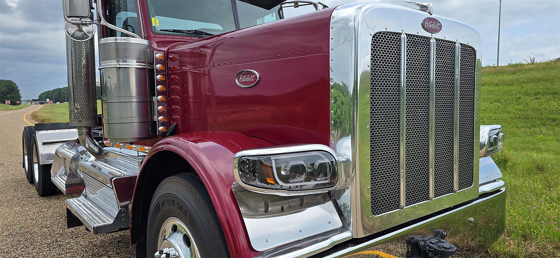 2019 Peterbilt 389 (For Sale) | Day Cab | #0569675