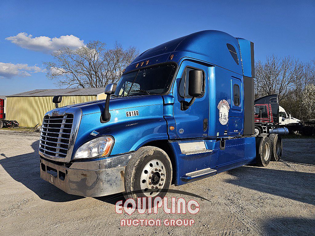 2015 Freightliner CASCADIA SLEEPER TRUCK For Sale | 72" Sleeper | # ...