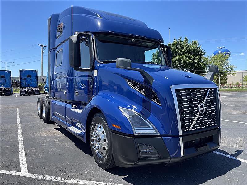 2020 Volvo VNL 860 For Sale | 70" Sleeper | #264957