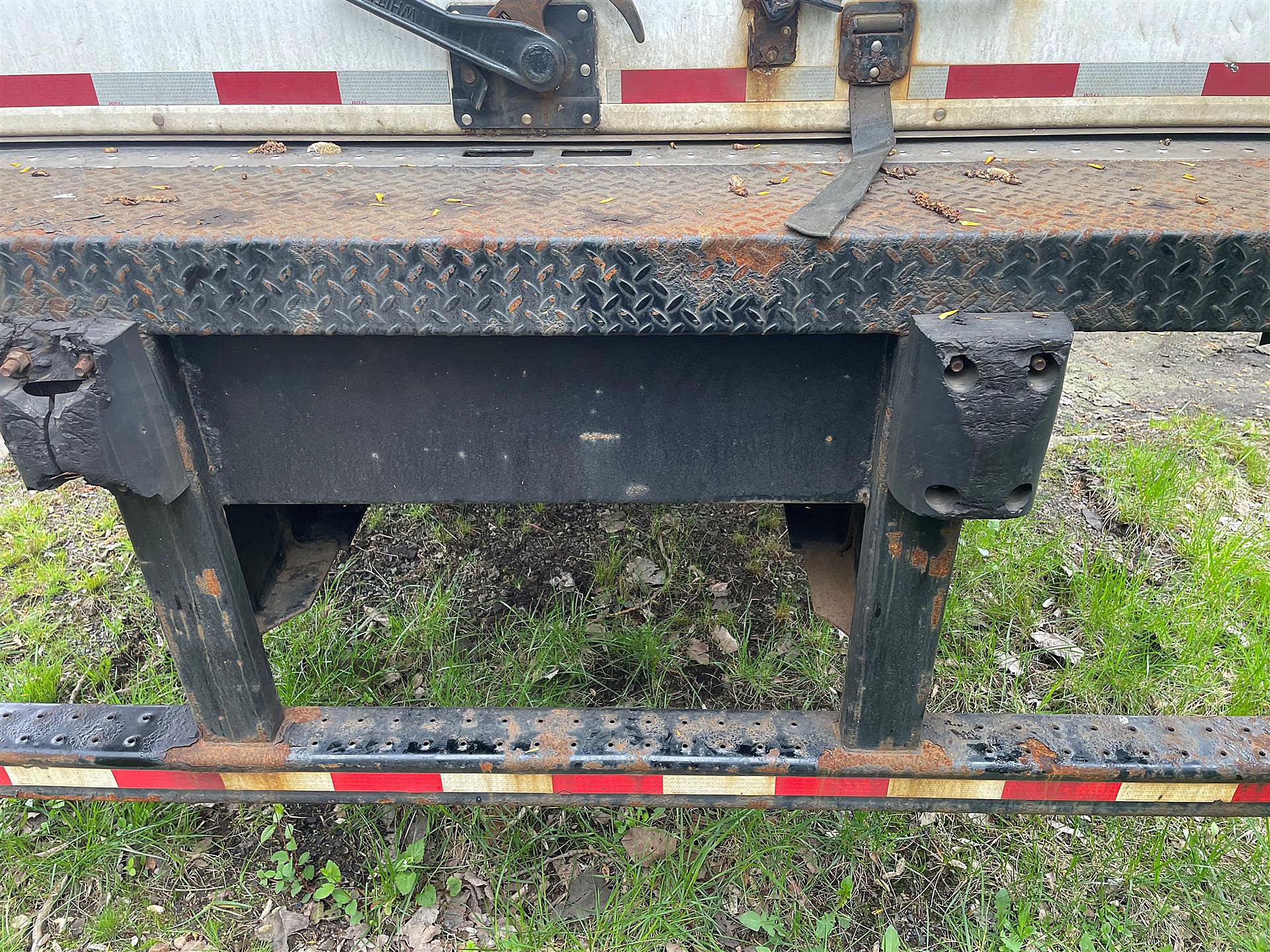 2017 Freightliner M2 106 (For Sale) | Day Cab | #667985