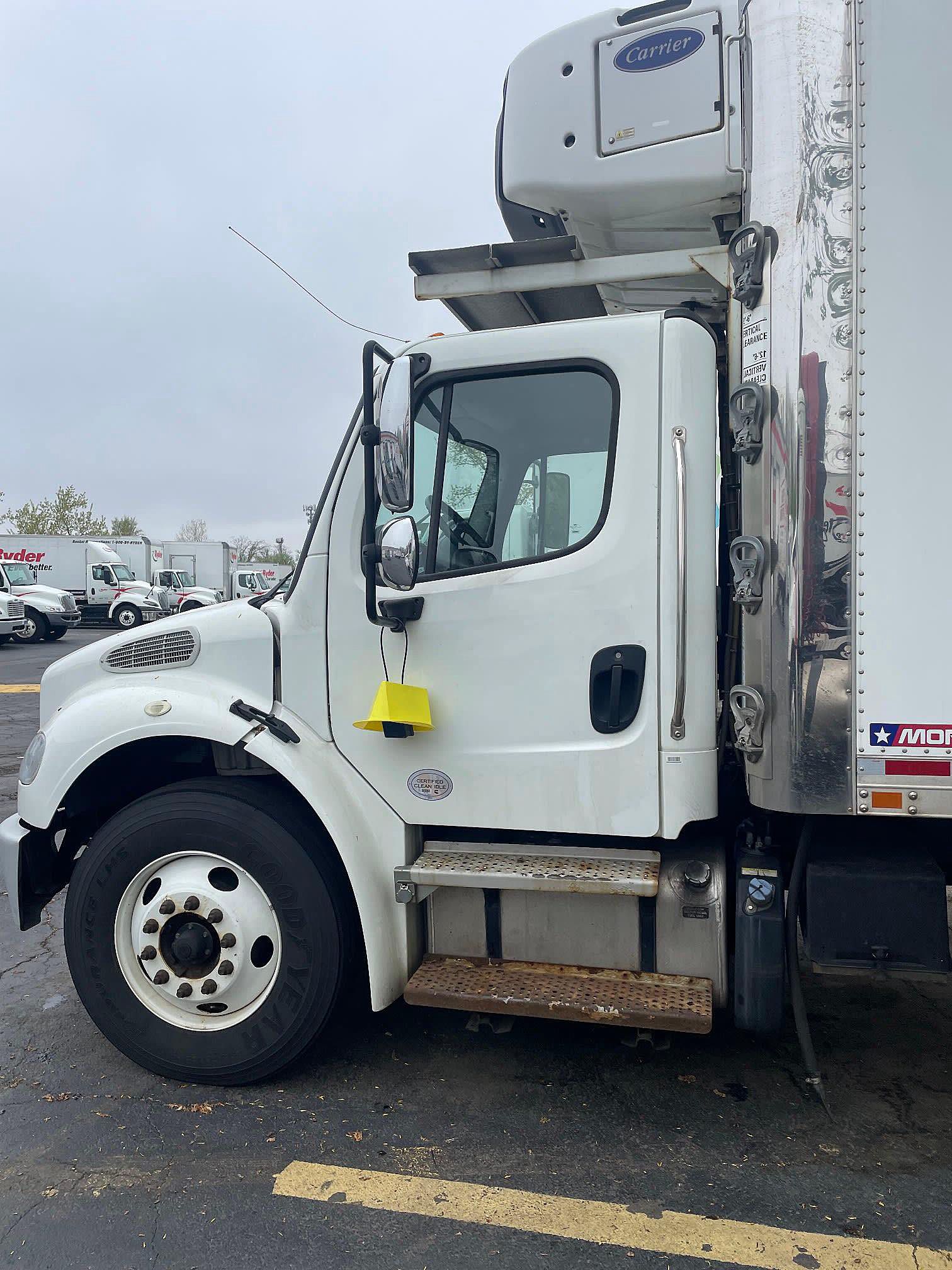 2017 Freightliner M2 106 (For Sale) | Day Cab | #667985