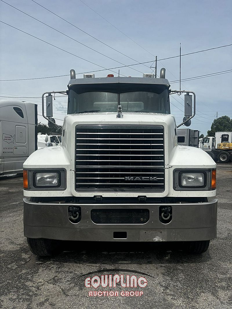 2013 Mack Pinnacle CHU613 DAYCAB For Sale | Day Cab | #CEH013907