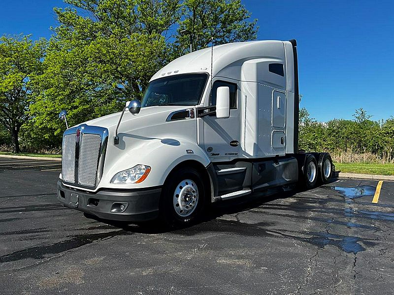 2020 Kenworth T680 For Sale | 76" Sleeper | #0574359