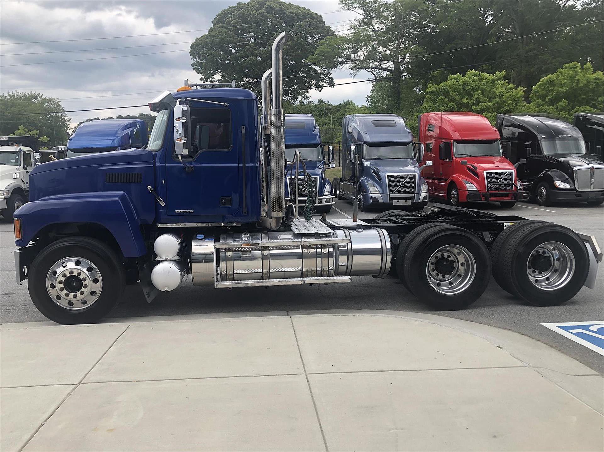 2021 Mack PINNACLE 64T (For Sale) | Day Cab | # 0555644