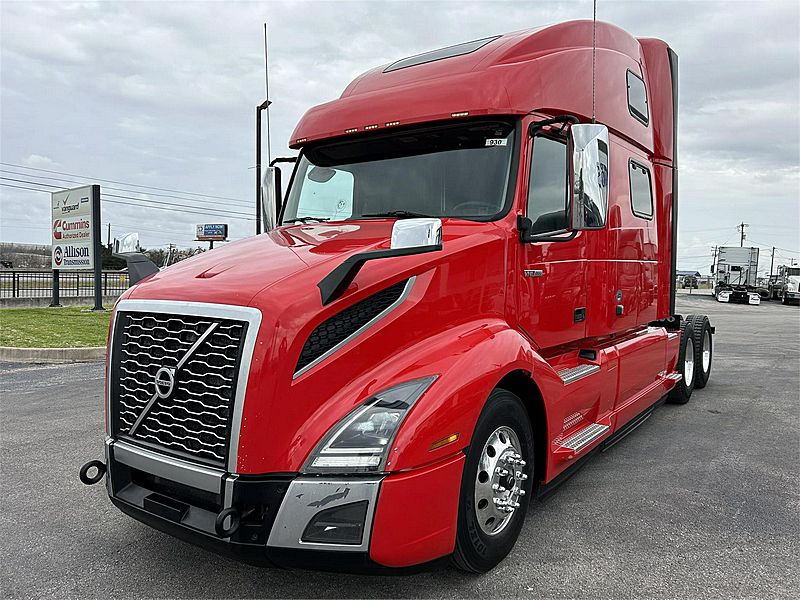 2021 Volvo VNL 860 For Sale | Raised Roof Sleeper Sleeper | #1210795