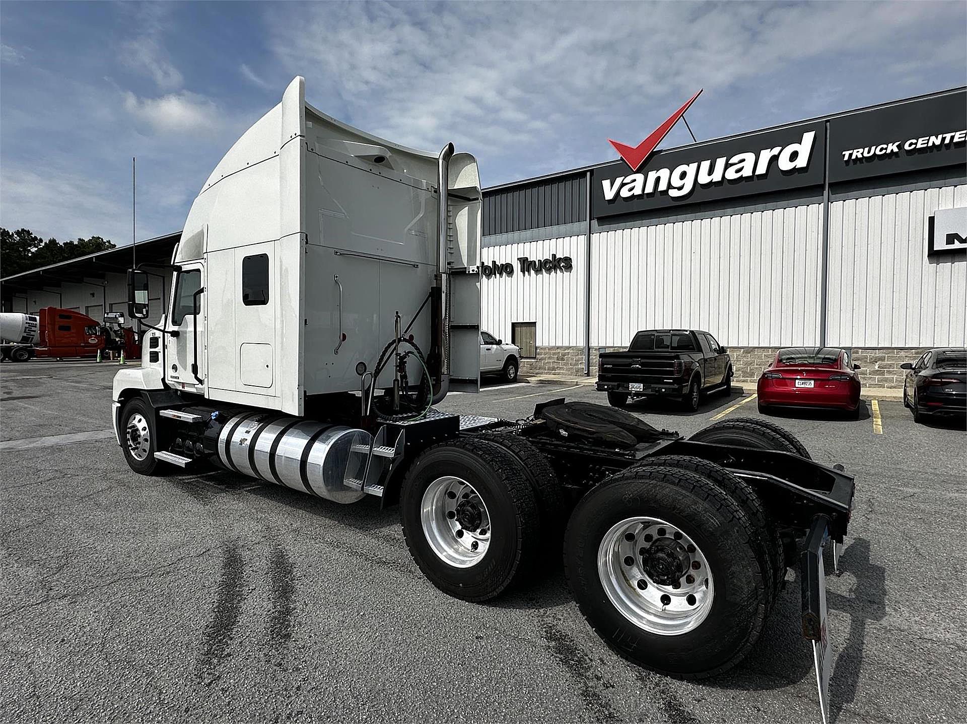 2020 Mack ANTHEM 64T For Sale | Raised Roof Sleeper Sleeper | #1214716