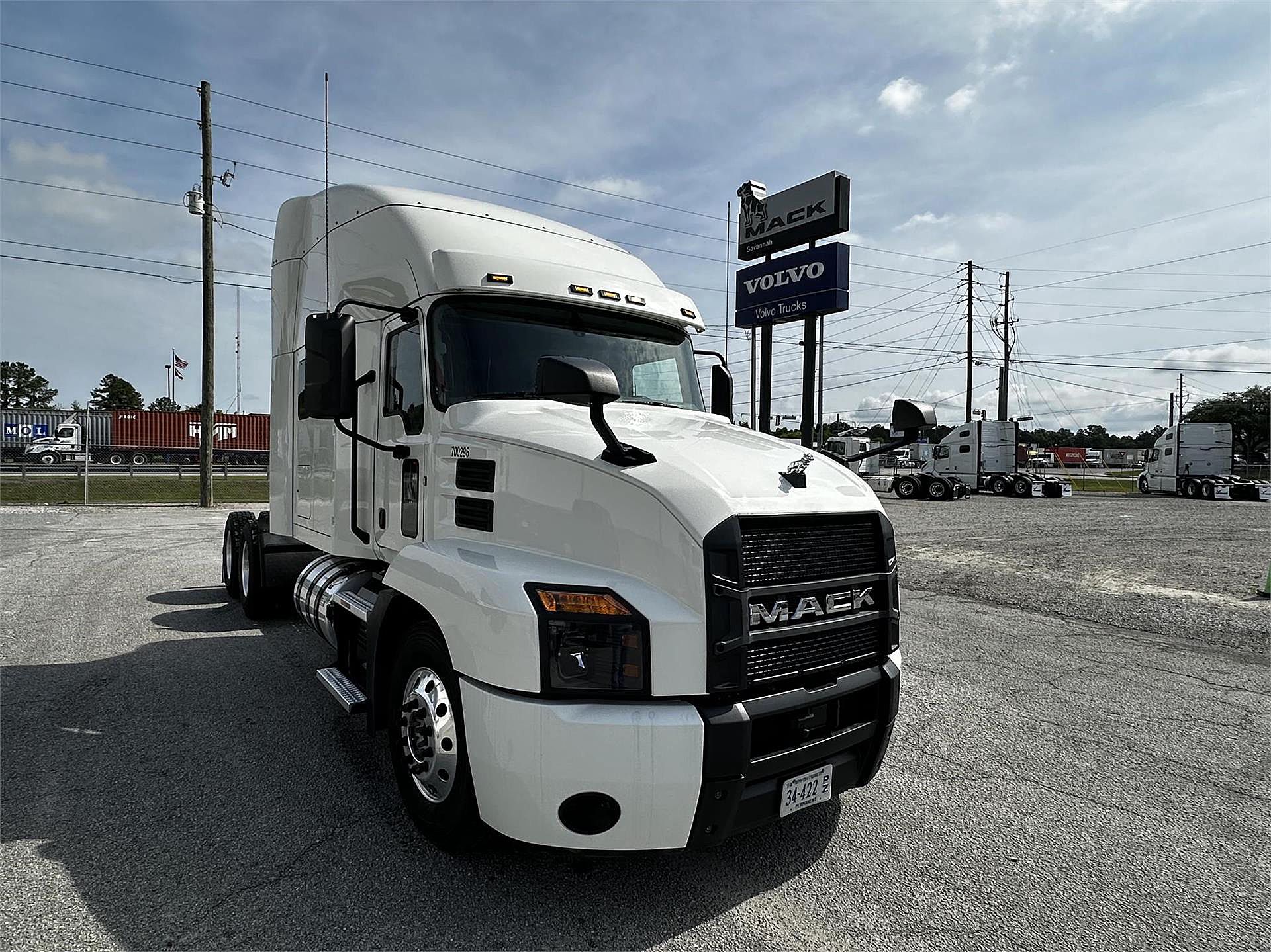 2020 Mack ANTHEM 64T For Sale | Raised Roof Sleeper Sleeper | #1214716