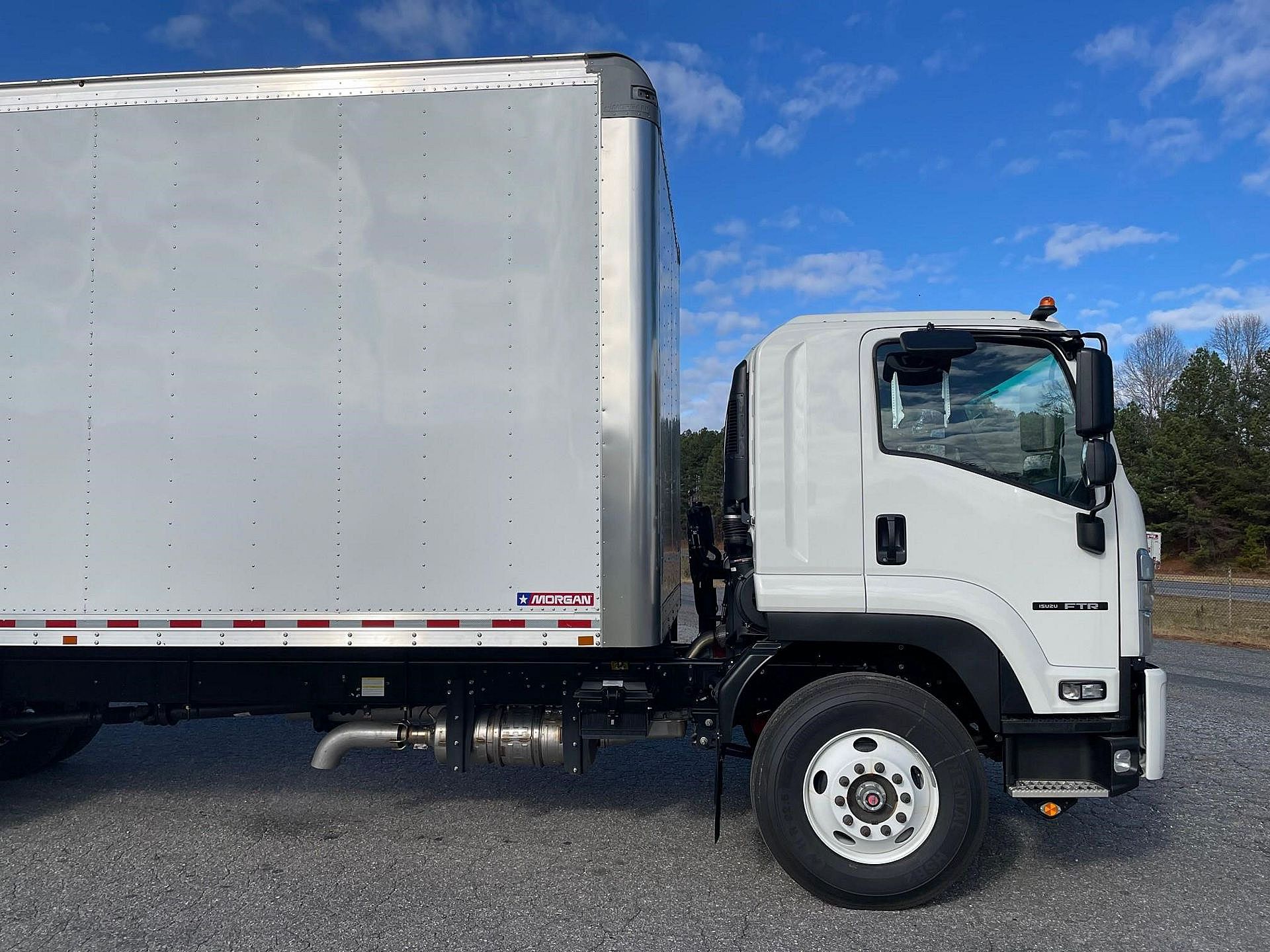 2025 Isuzu FTR For Sale | Cargo Van | #1209005