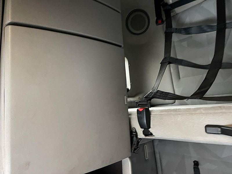 2012 Volvo VNL 670 For Sale | 61" Sleeper | #23399