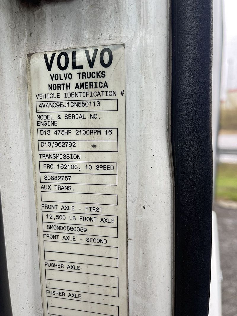 2012 Volvo VNL 670 For Sale | 61" Sleeper | #23399