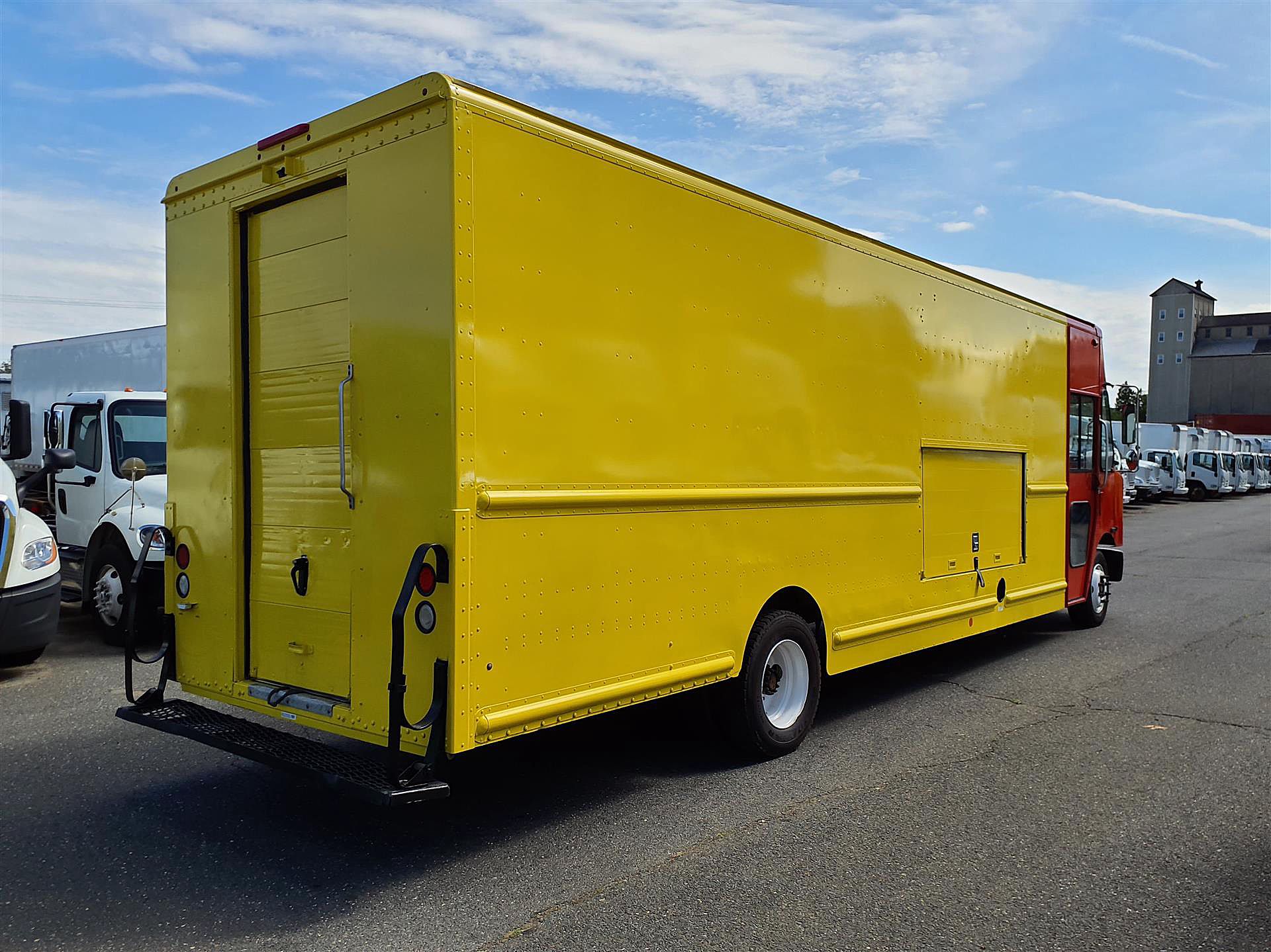 2016 Freightliner MT55 For Sale | Step Van | #652555