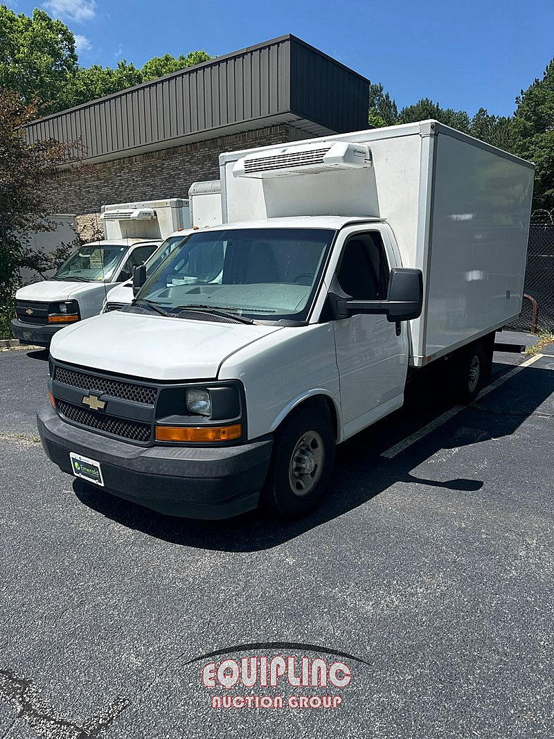 2017 Chevrolet EXPRESS For Sale | 11' Box | #CRV337780