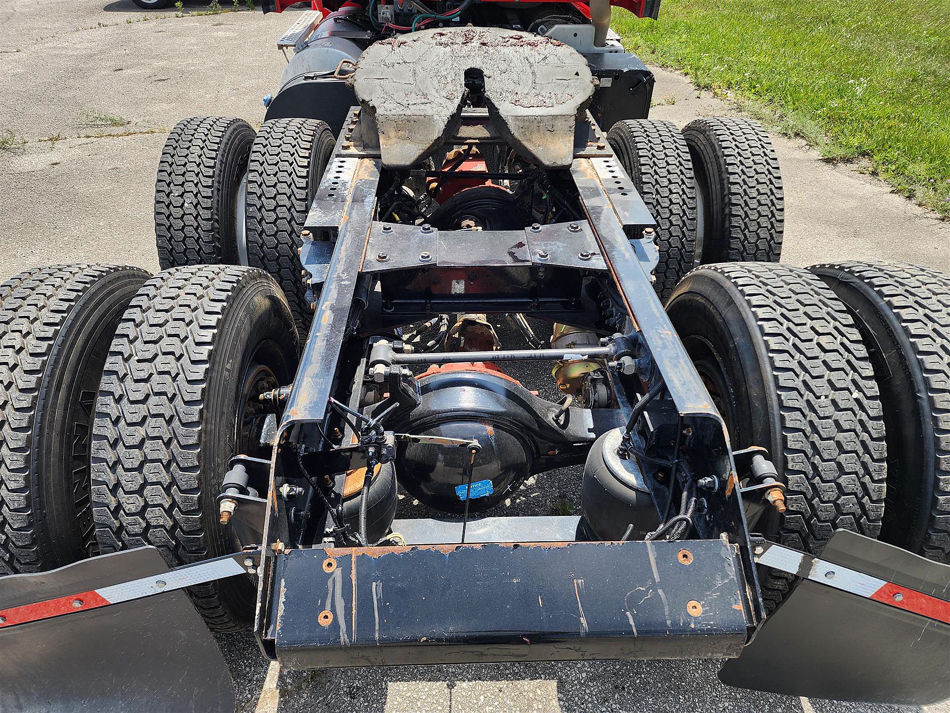 2017 Kenworth T880 (For Sale) | Day Cab | #200