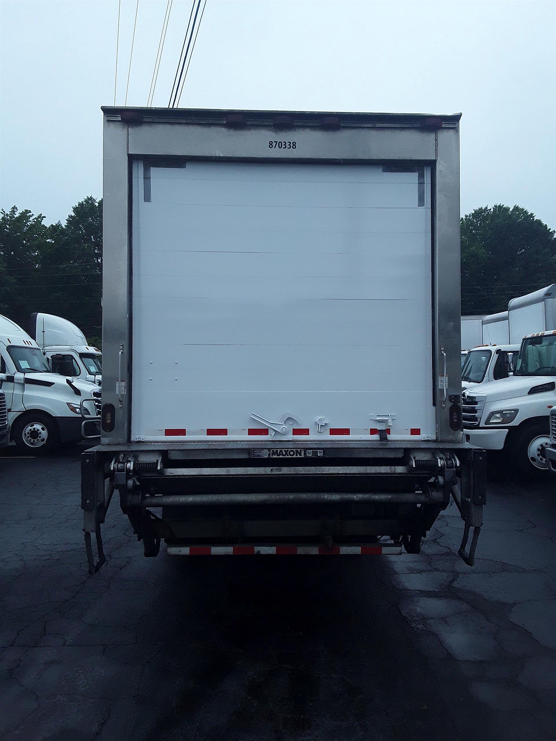 2019 Freightliner M2 106 (For Sale) | Day Cab | #870338