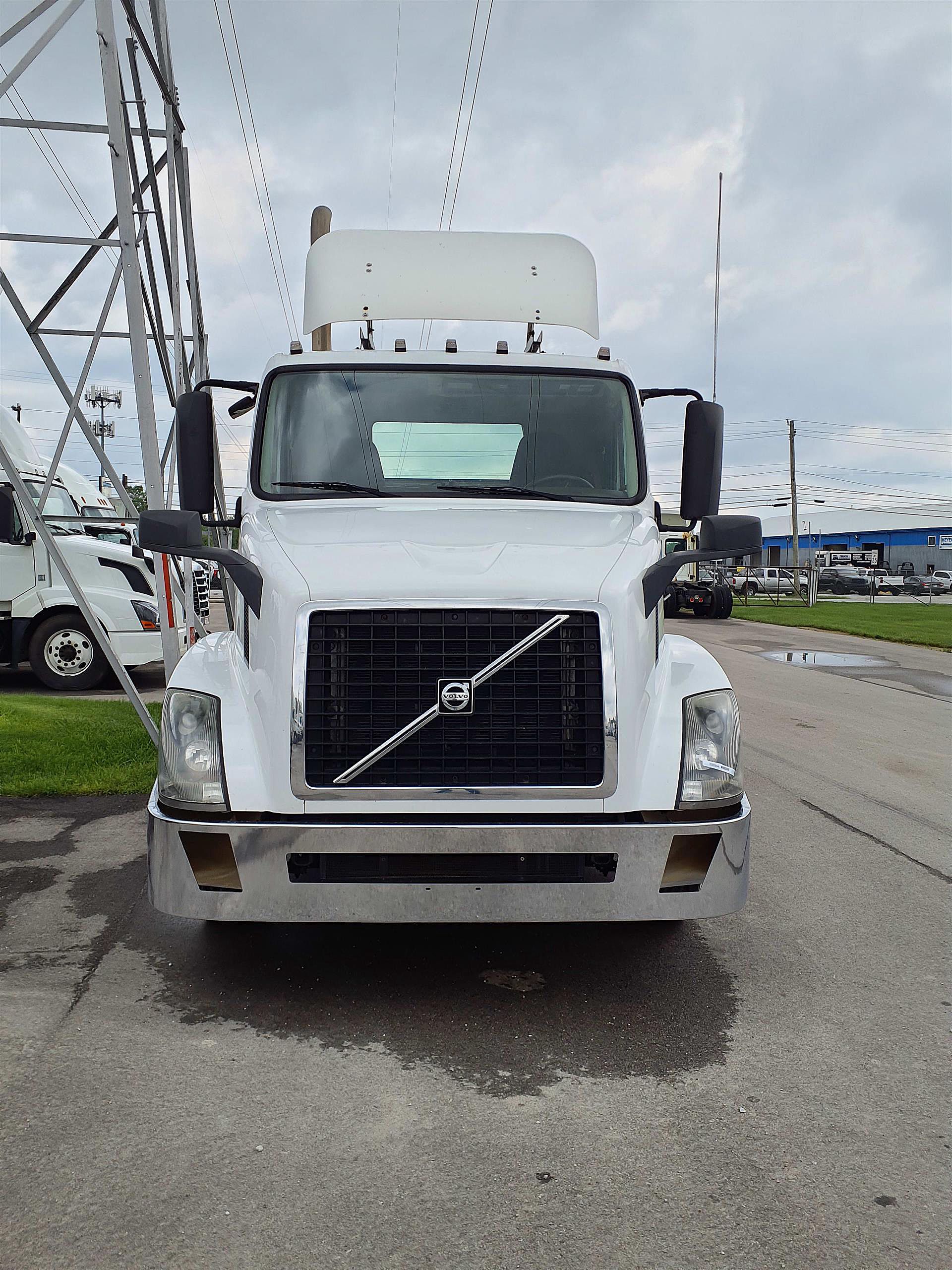 2016 Volvo VNL42T For Sale | Day Cab | #398944