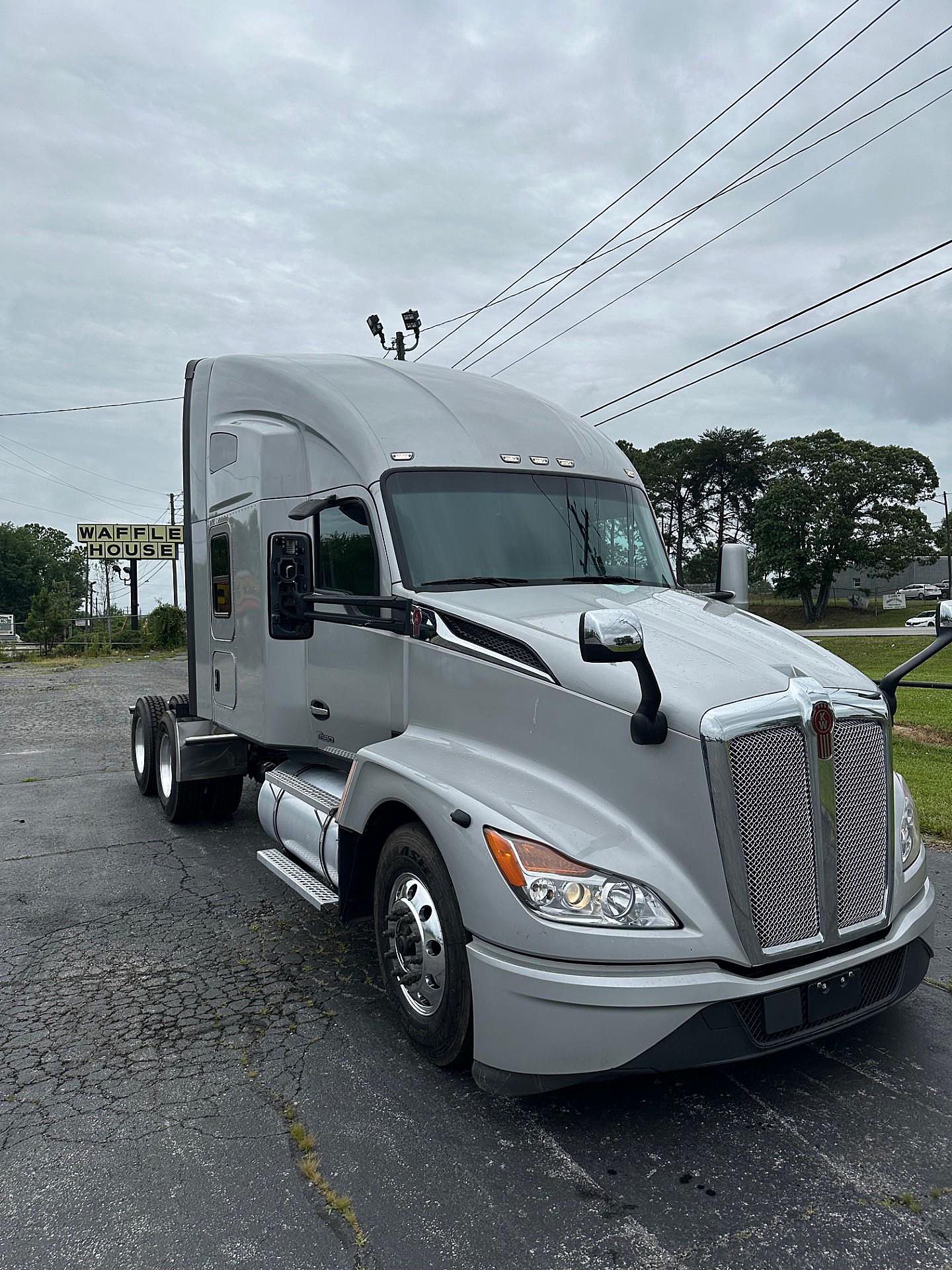 2023 Kenworth T680 For Sale | 76" Sleeper | #0573826