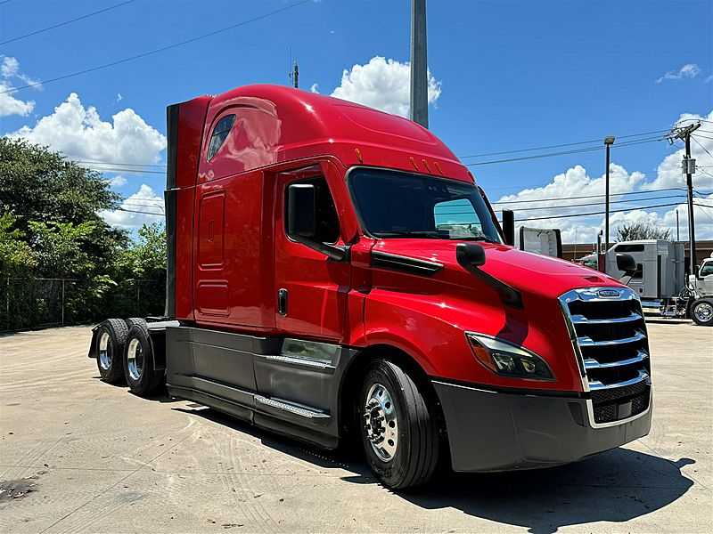 2020 Freightliner EVOLUTION126 For Sale | 72" Sleeper | #0574241