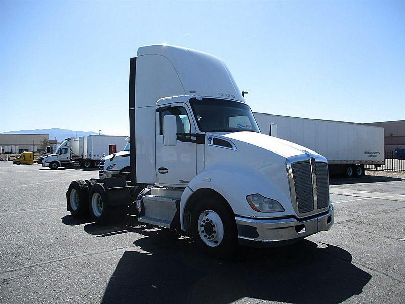 2016 Kenworth T600A For Sale | Day Cab | #643812