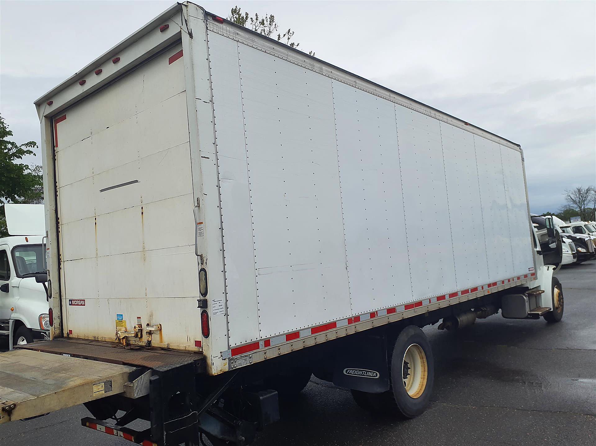 2014 Freightliner M2 106 (For Sale) | Day Cab | #552755