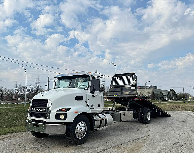 2024 Mack MD742 (For Sale) | Day Cab | #MD074066