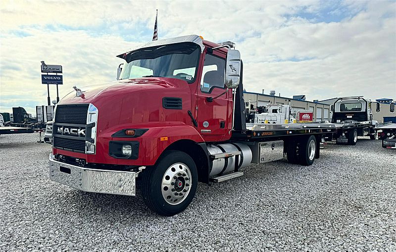 2024 Mack MD642 (For Sale) | Day Cab | #MD013499