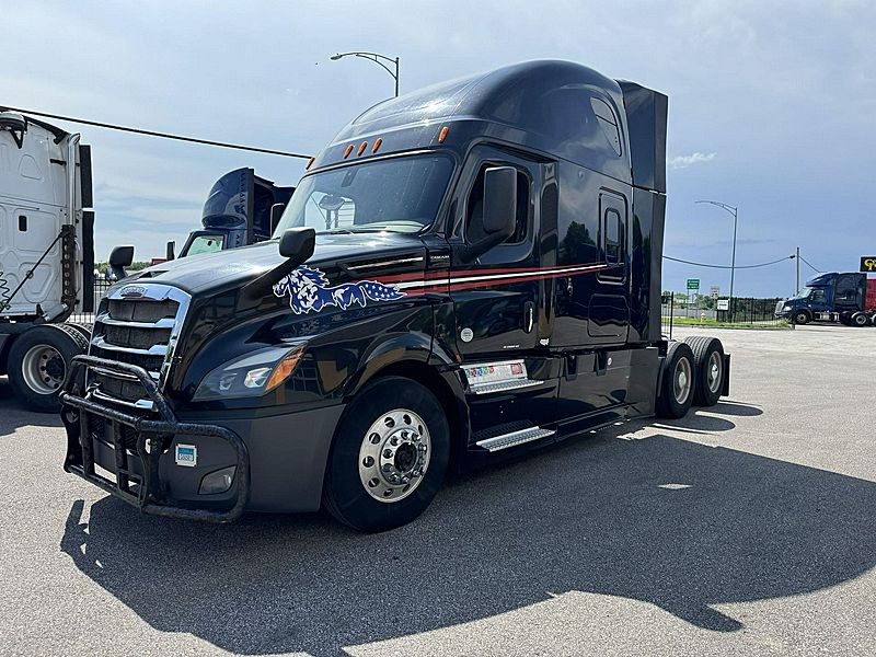2018 Freightliner Cascadia For Sale | Sleeper Truck | #1466