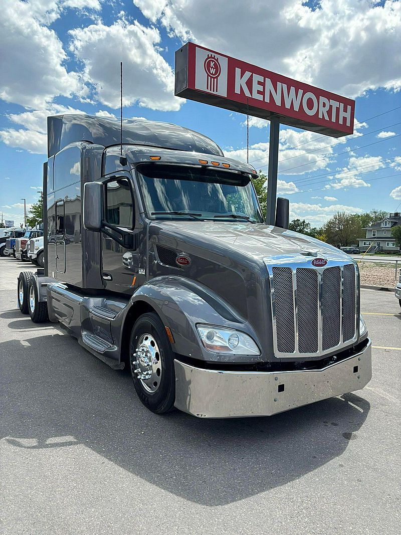 2020 Peterbilt 579 (For Sale) | 80" Sleeper | #0574227
