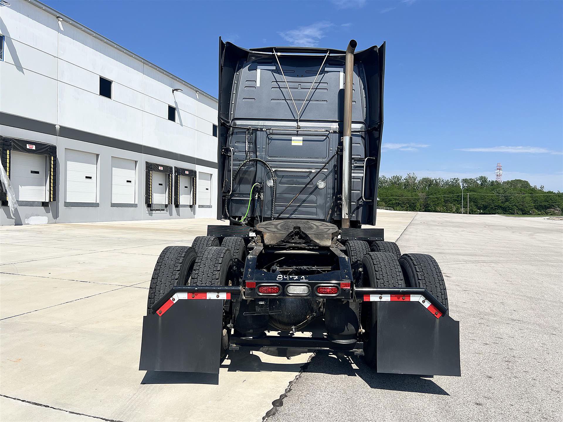 2021 Volvo VNL 860 For Sale | 77" Sleeper | #8471