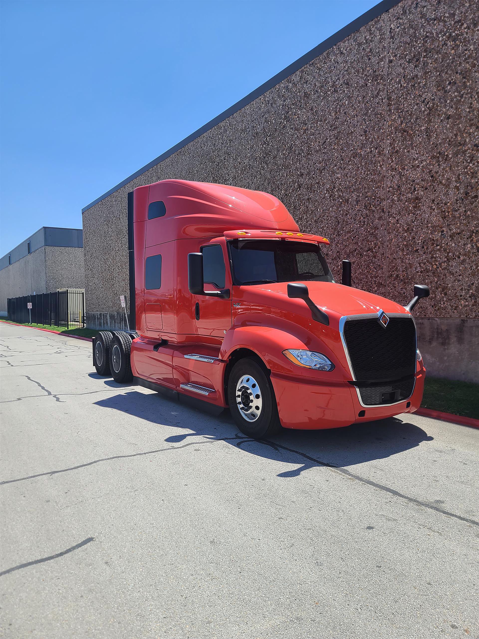 2025 International LT625 For Sale | 73" Sleeper | #060384