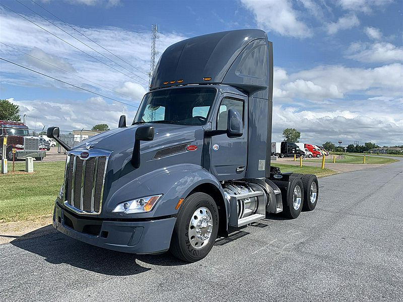 2023 Peterbilt 579 For Sale | Day Cab | #53N822565