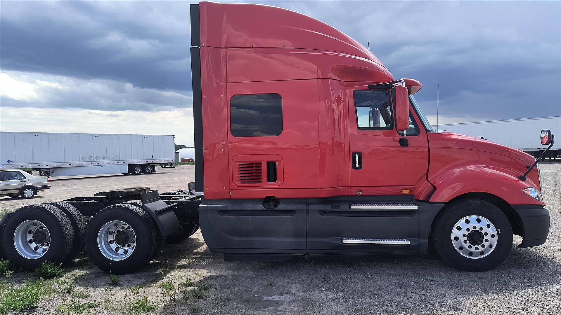 2017 International Prostar For Sale | 73" Sleeper | #IDL-2543