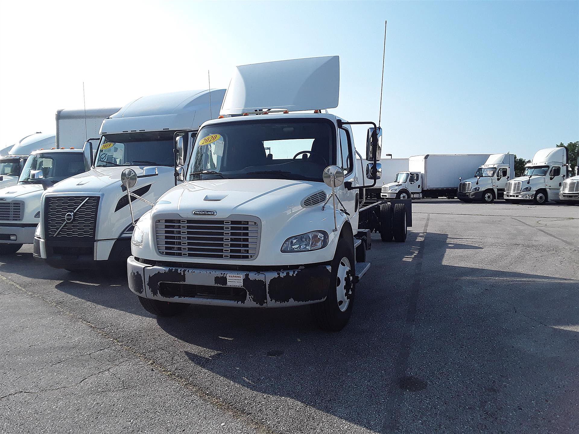 2020 Freightliner M2 106 For Sale | Day Cab | #273672
