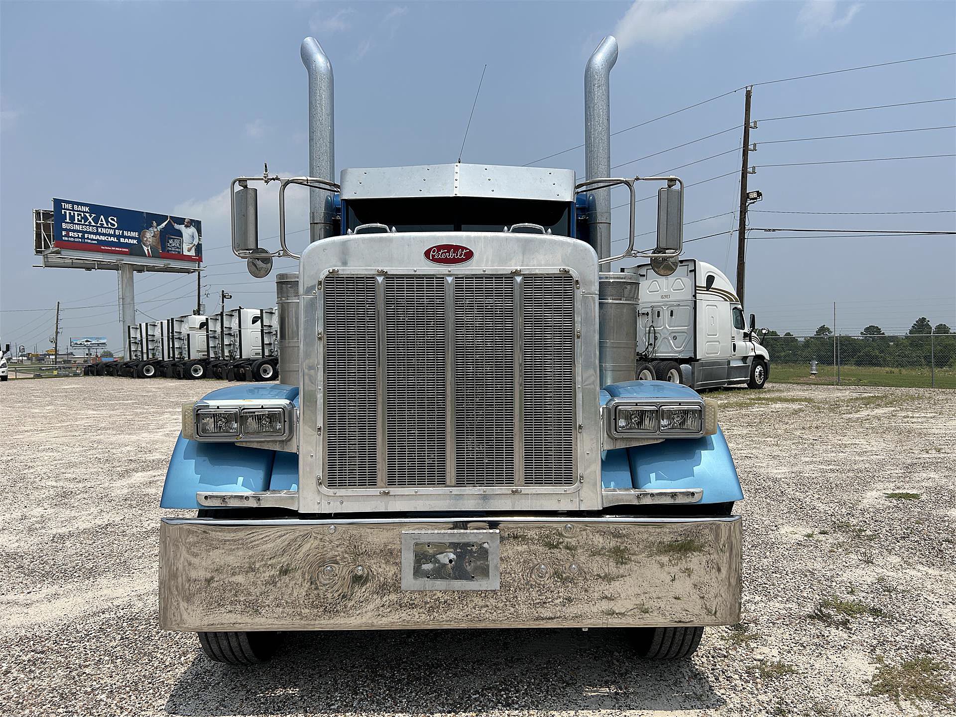 1998 Peterbilt 379 For Sale | 36" Sleeper | #446609
